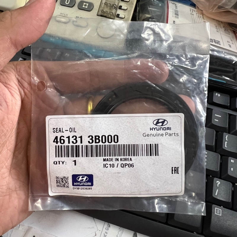 (ORIGINAL) HYUNDAI SANTA FE 2.2 CM DM AUTO TORQUE CONVERTER OIL SEAL ...
