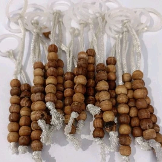 Tasbih Tawaf/Saie Kukun Kayu Keychain Tali Putih Kiraan 7 butir utk ...