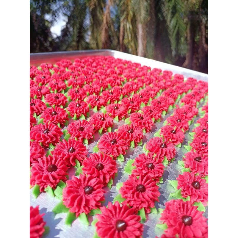 Dahlia red velvet biskut raya dahlia cookies | Shopee Malaysia