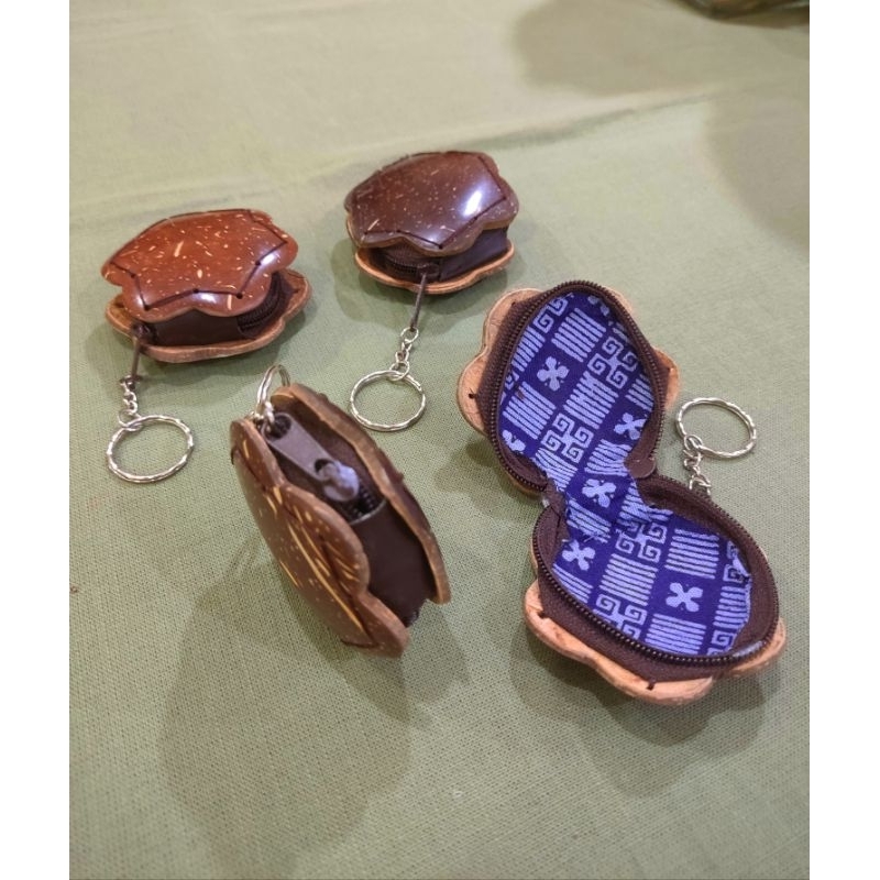 Dompet tempurung/Wallet made from coconut shell/keychain Coin Purse ...