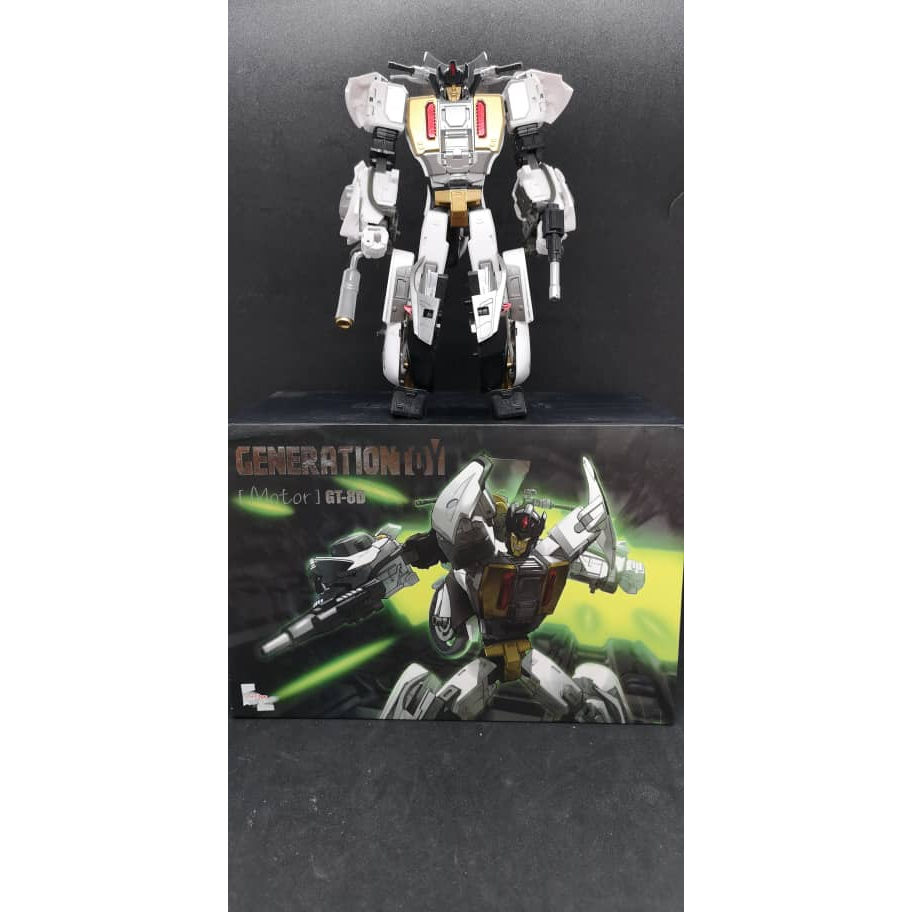 Generation Toy Transformers Defensor Sarge (First Aid) / Motor (Groove ...