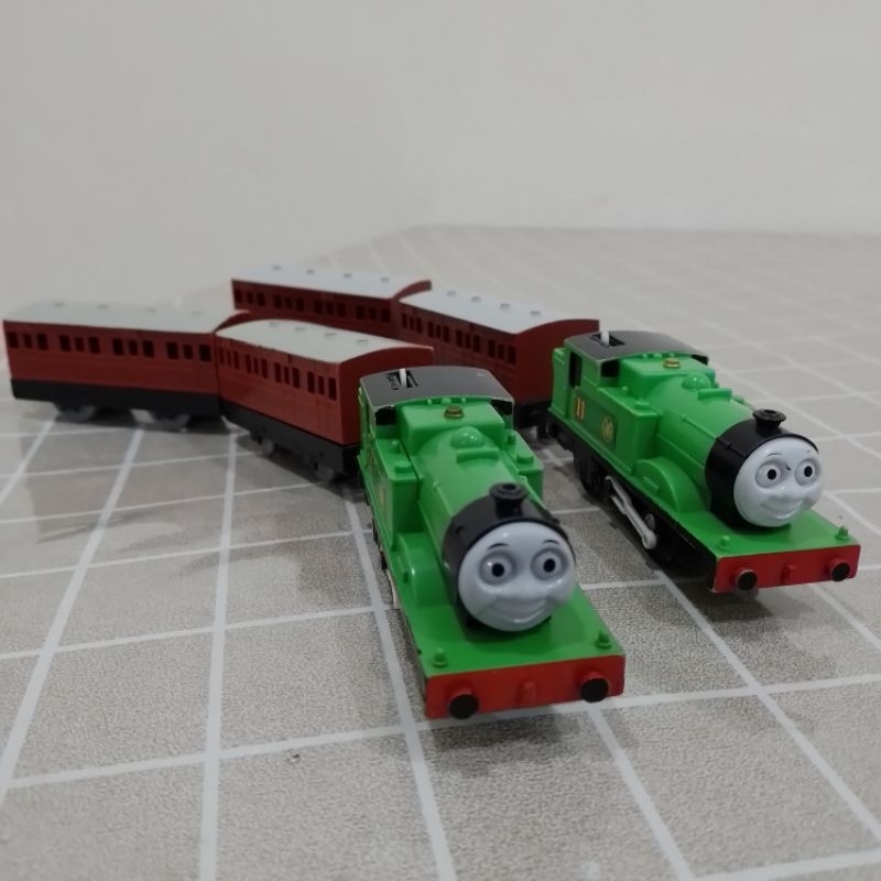 Plarail Thomas & Friends Oliver Takara Tomy | Shopee Malaysia