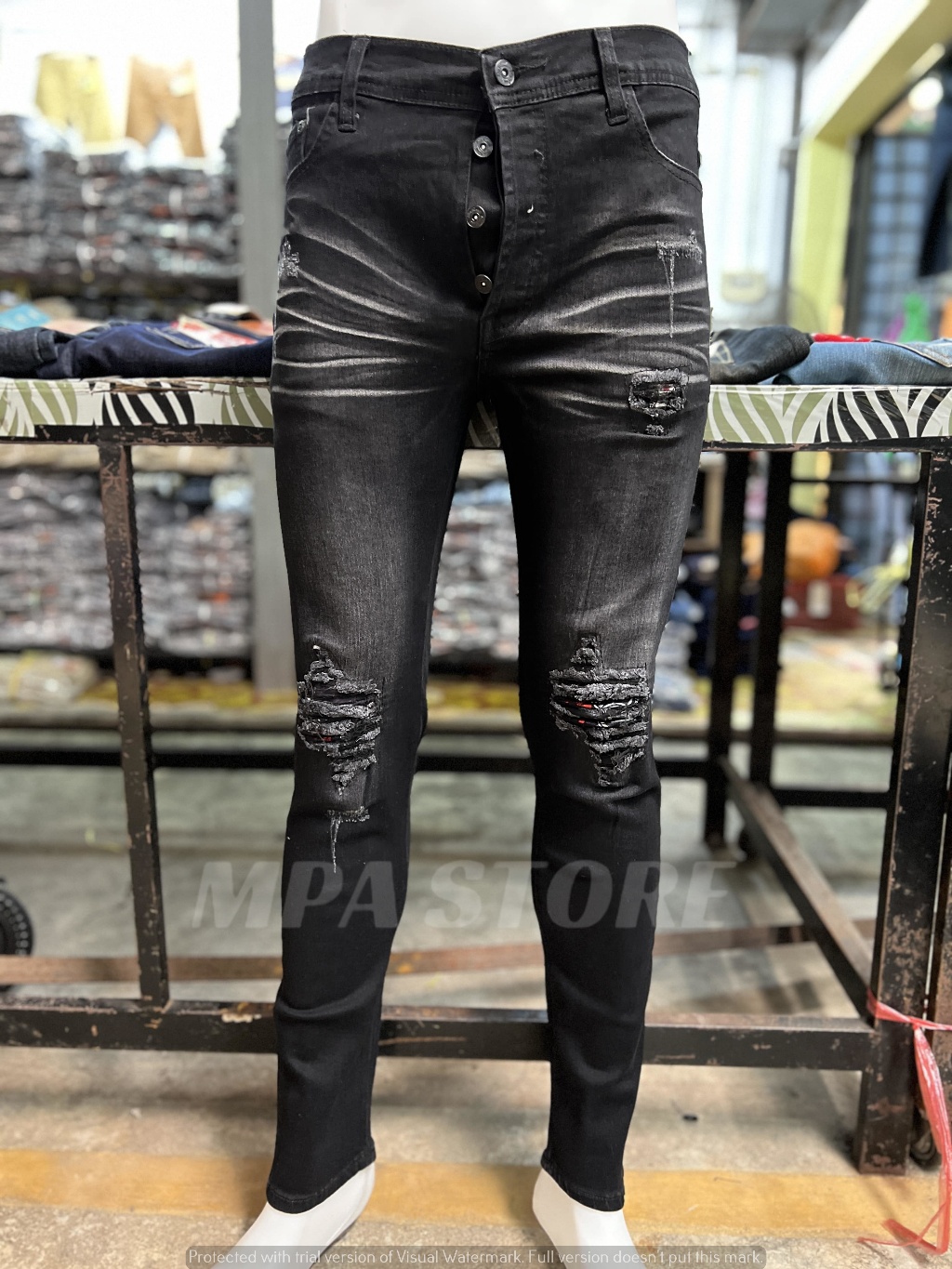 Seluar Jeans Corak Lutut Hitam Model Patung / Jeans koyak Kain Getah ...