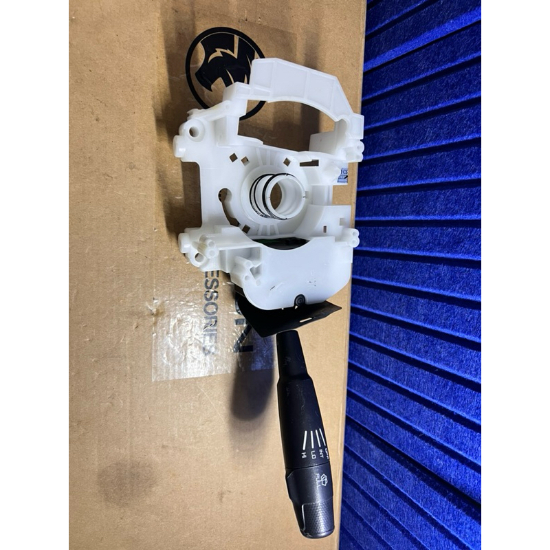 ORIGINAL PROTON SAGA VVT COLUMN WITH WIPER SWITCH-PW952910 | Shopee ...