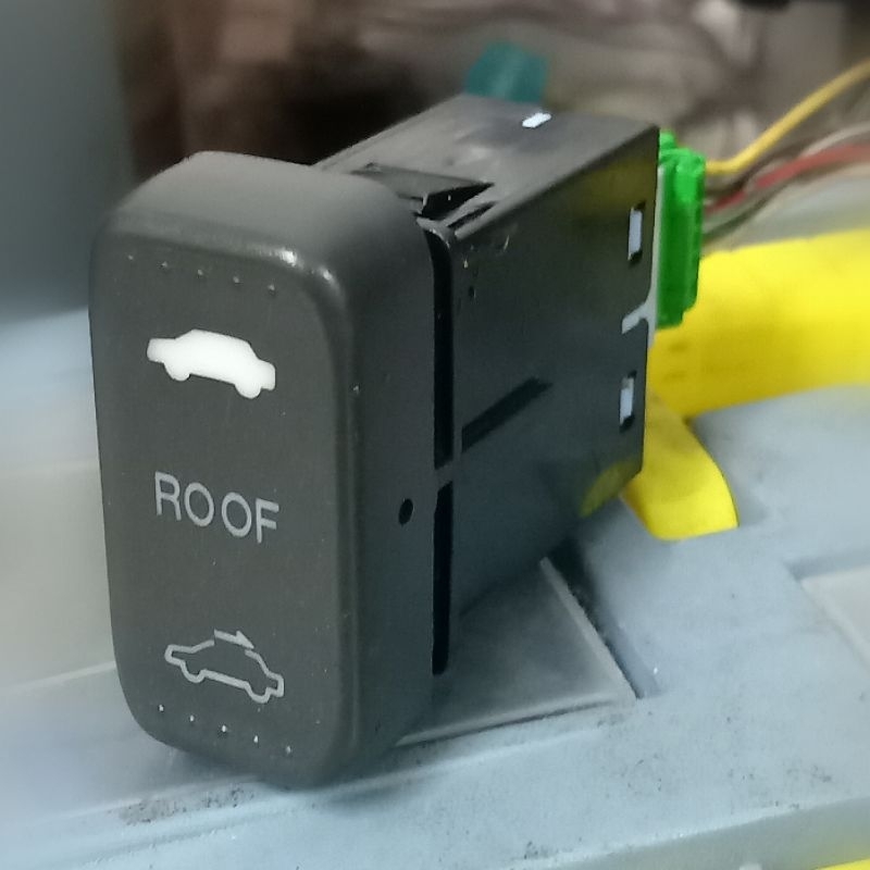 HONDA RN3 SUNROOF SWITCH ORIGINAL JAPAN | Shopee Malaysia