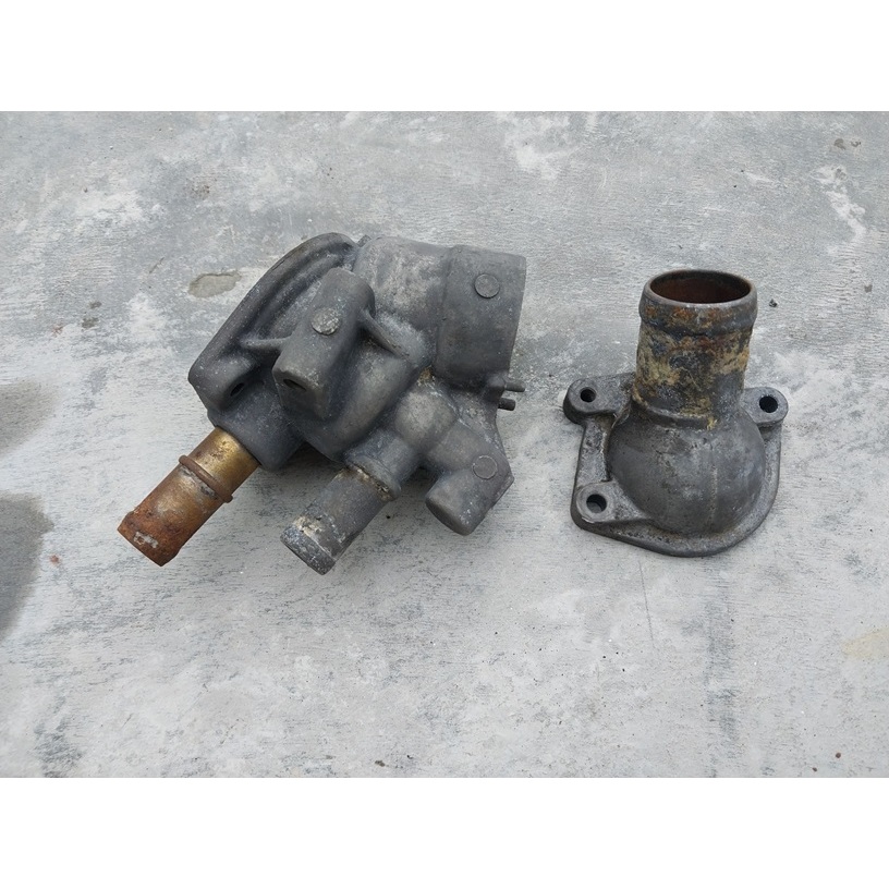 Honda B-Series thermostat housing coolant inlet B16A B16B B18C B20B Civic EG6 EG9 EK4 EK9 ...