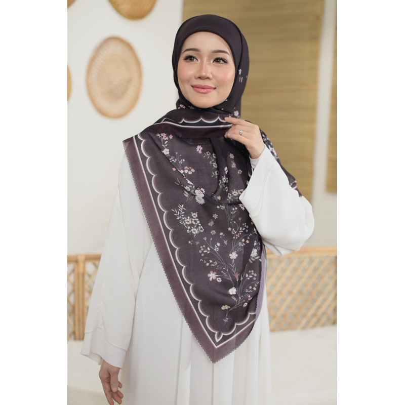 Tudung Bawal Monogram Cotton Premium bidang 50/55 by Fabulous | Shopee ...