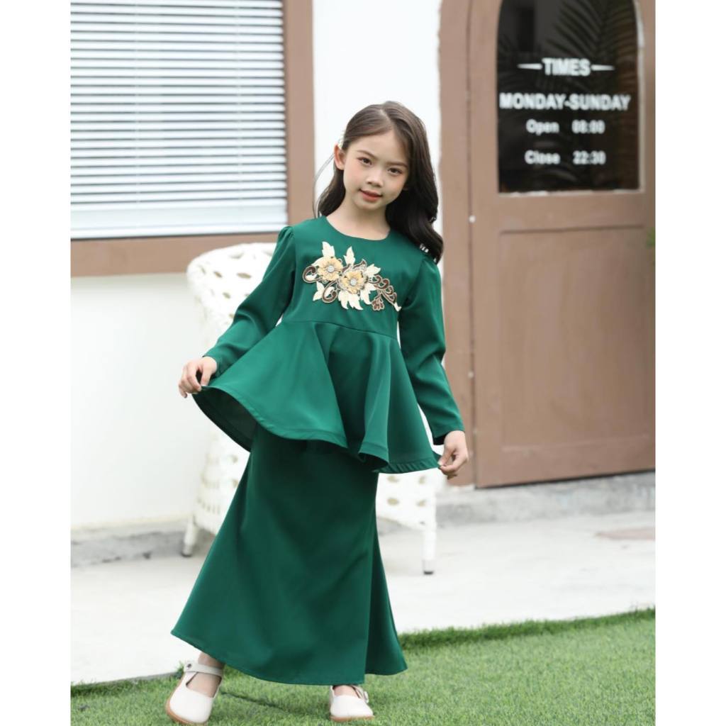 GREEN EMERALD KIDS GIRL KURUNG PEPLUM ( Baju Kurung Moden Raya 2024 Budak Kanak-Kanak Perempuan ...