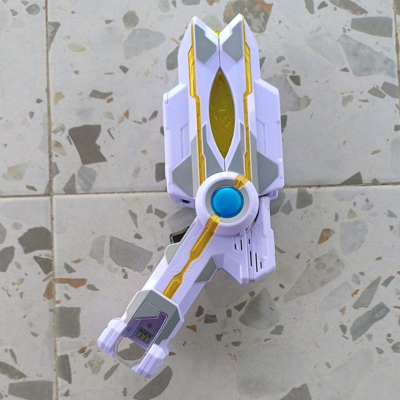 Bandai Ultraman Trigger DX Guts Spark Lens | Shopee Malaysia