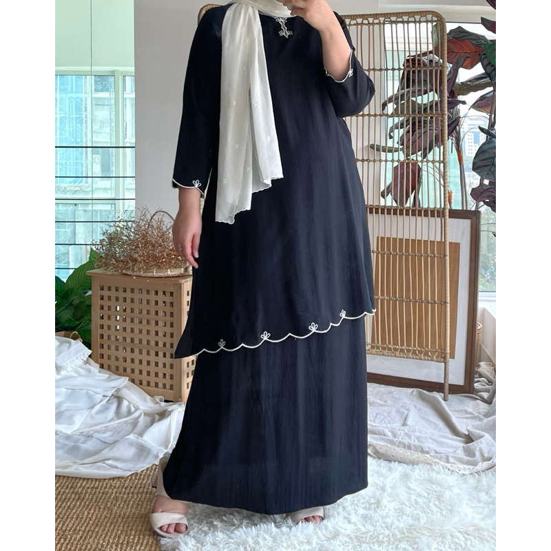 Teemor Baju Kurung Tradisional Sulam Embroidered Traditional Baju Raya ...