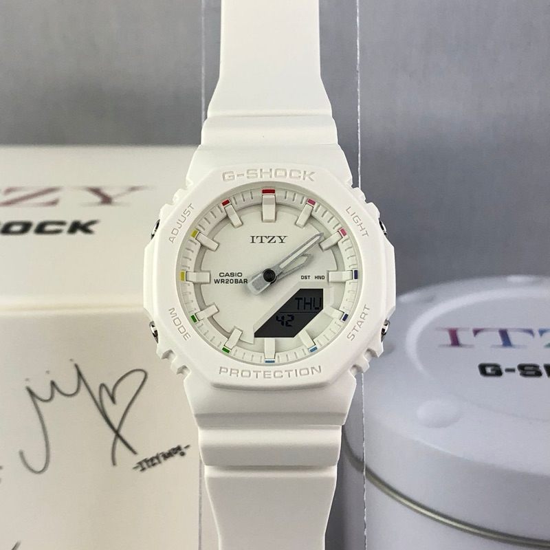 Casio G-Shock X ITZY Limited Collaboration GMA-P2100ZY-1A GMA-P2100IT ...