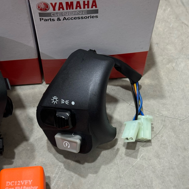 Yamaha Indonesia Handle Switch Double Signal With Adjustable Relay LH ...