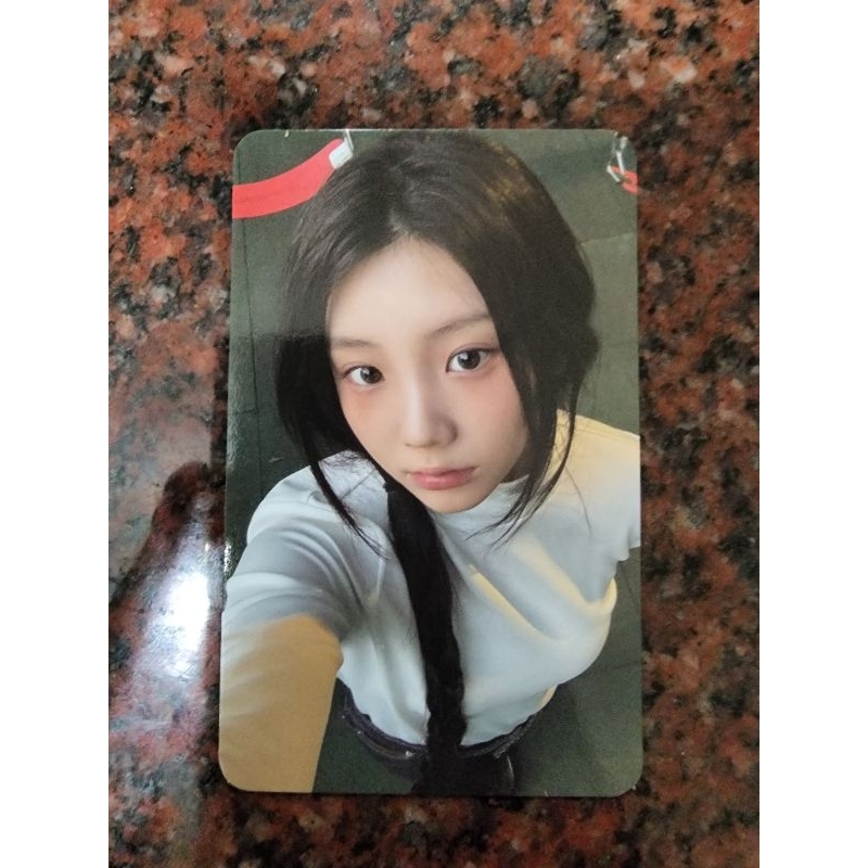 (Photobook ver.) ILLIT Super Real Me Debut Album Yunah Minju Moka Wonhee Iroha Magnetic | Shopee ...