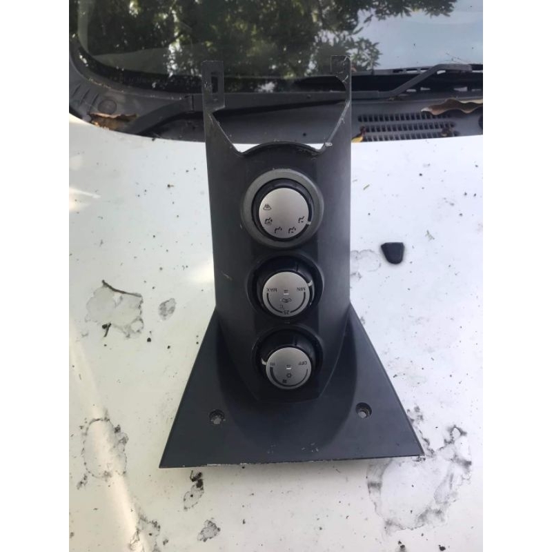 PANEL COVER SUIZ AIRCOND PATCO GEN2 PERSONA | Shopee Malaysia