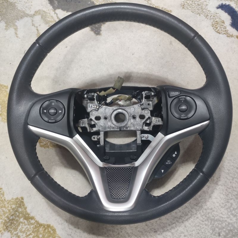 🔥🔥🔥Leather steering wheel honda jazz GK city GM6 HRV vesel | Shopee ...