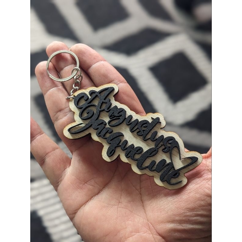 Keychain kayu nama dua layer couple gift wood pendant two layer ...