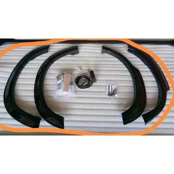 MITSUBISHI XPANDER ( TITHUM ) ARCH WITH PAINT - 4 PCS - ABS | Shopee ...
