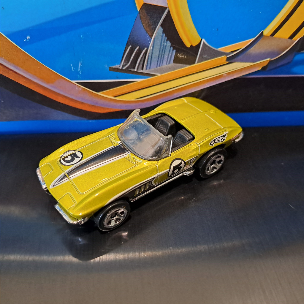 Hot Wheels: '65 Corvette: Multipack Exclusive Version 2011 | Shopee ...