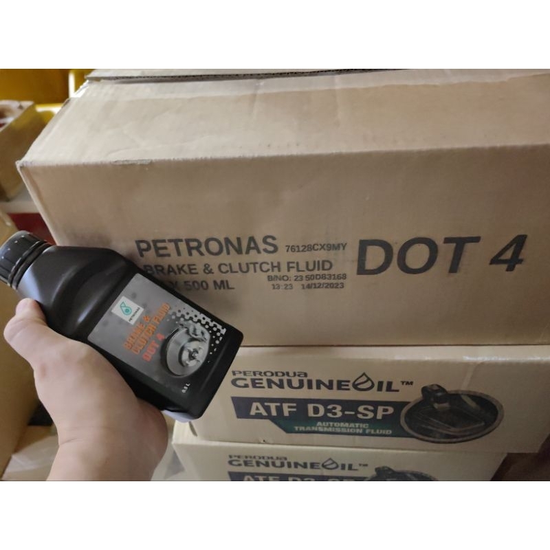 100% original PETRONAS brake & clutch fluid DOT-4 (0.5L) | Shopee Malaysia