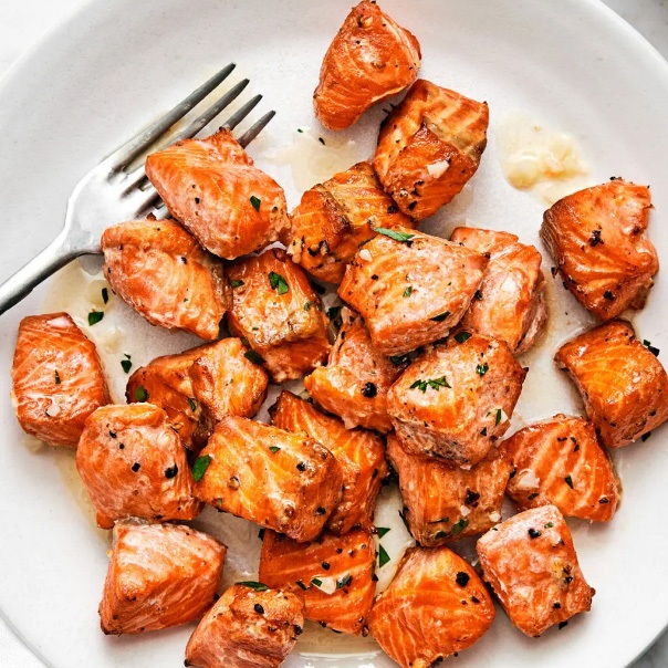 【BUY 3 FREE 3】FROZEN SALMON CUBE 200G | Shopee Malaysia