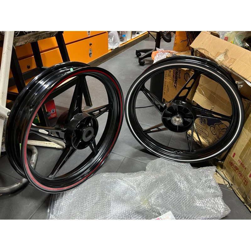 YAMAHA SPORT RIM REAR DISC LC135 5S ORIGINAL 250x17 | Shopee Malaysia