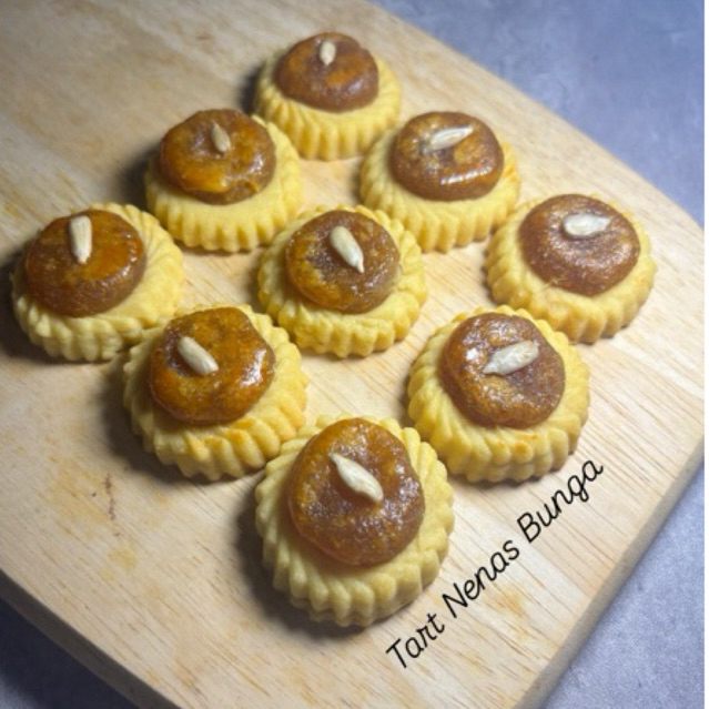 Biskut TART Nenas Bunga Klasik | Shopee Malaysia