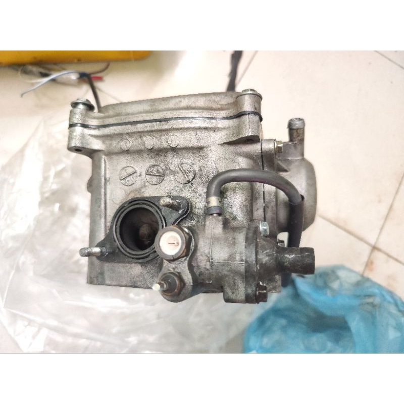 SYM SYMPHONY EVO GTS 250i ENGINE HEAD FULLSET 100% ORIGINAL (used ...