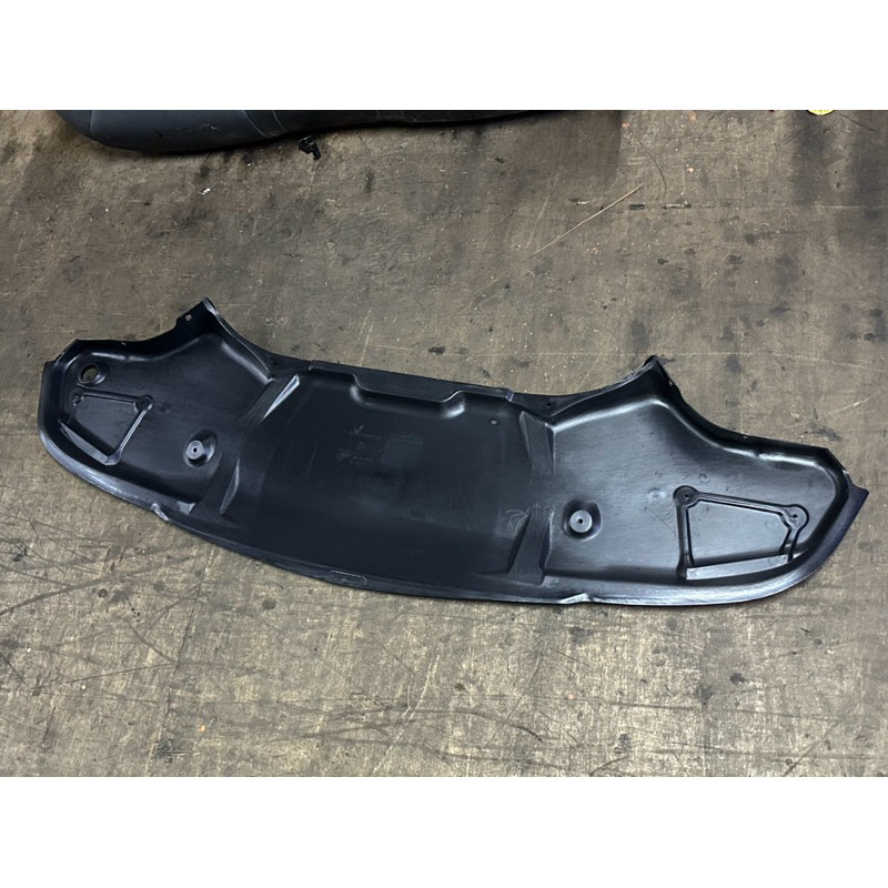 Mercedes Benz E-Class W211 Engine Lower Cover Undercarriage | Shopee ...