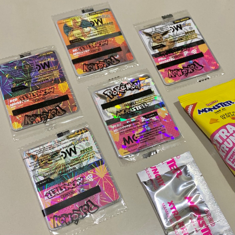 Mamee Pokemon Card Stickers Umbreon Charizard Eevee | Shopee Malaysia