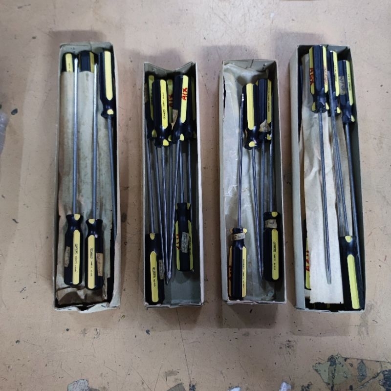 Stanley Screwdrivers Cross & Flat (+) (-) | Shopee Malaysia