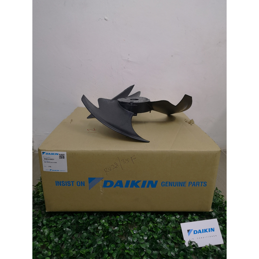 DAIKIN / YORK Air Cond Fan Blade / Fan Propeller RV28F ( 370MM ...