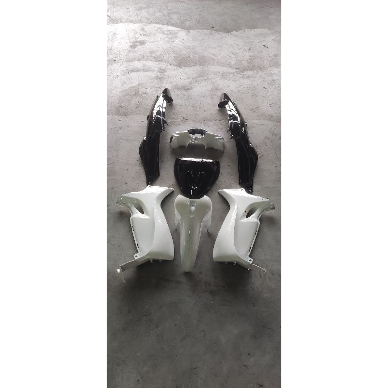 Suzuki Smash Revo 100% Original cover set (without sticker) (minor ...