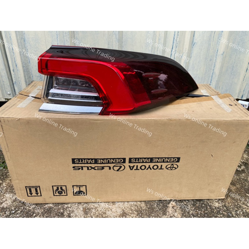 Toyota Altis 2022 ZRE211 Rear Tail Lamp RH Original | Shopee Malaysia