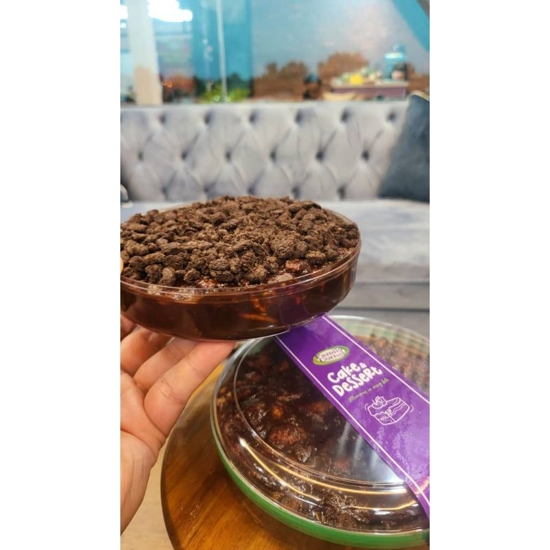 KEK BATIK MOIST OREO FAMILY CORNER [520GRAM] | Shopee Malaysia