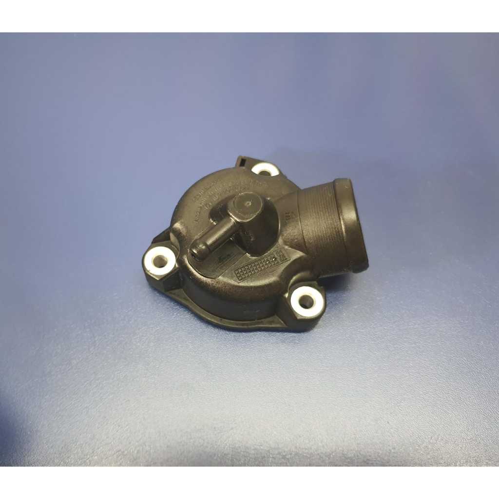 Original Mercedes Thermostat Housing (Engine: M102) : 190(W201) W123 ...