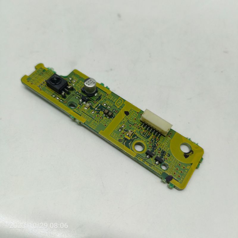 PANASONIC TH-L37X10K LCD TV SPAREPARTS (USED) | Shopee Malaysia