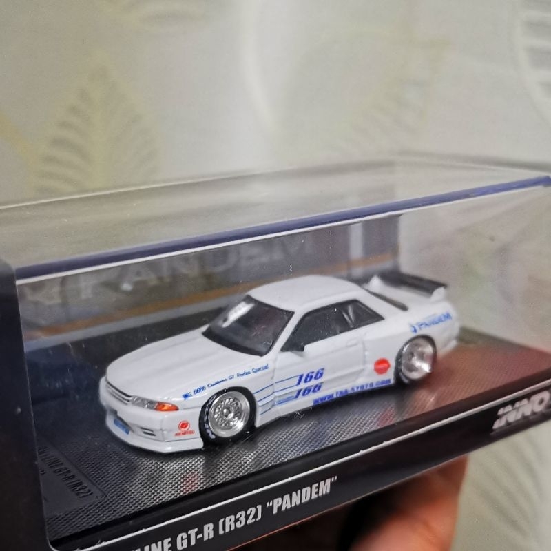 inno Inno64 1/64 Nissan R32 skyline GTR rocket bunny pandem Naganori ito limited Edition ...