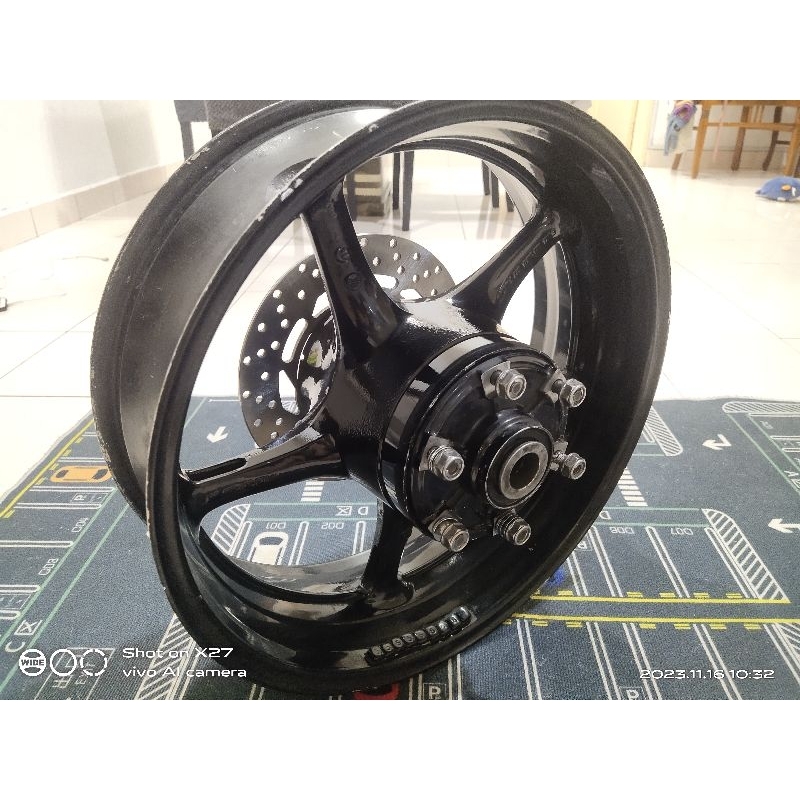 Yamaha YZF R1 09-14 rim and swing arm | Shopee Malaysia