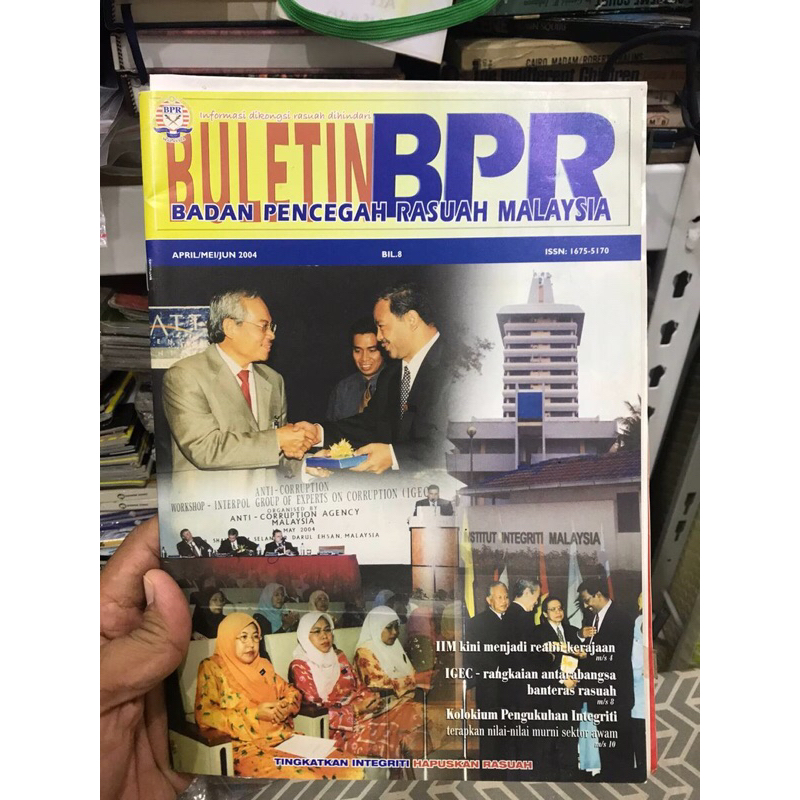 Buletin BPR Bil 8 Tahun 2004 Badan Pencegah Rasuah | Shopee Malaysia
