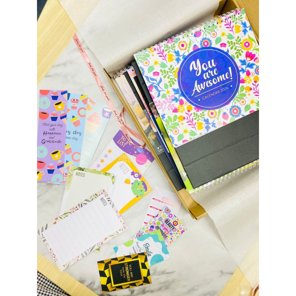 2024 Calendars Premium Gift Sets | Table Calendar Premium Sets | 2024 ...