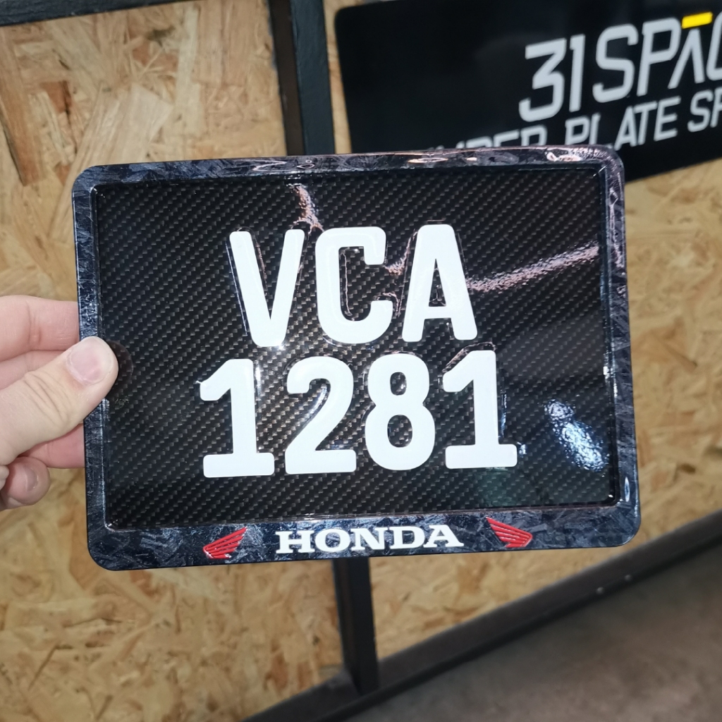 (A) Tracwrap Carbon fiber 6D No Plate Motor Besi Aluminum Ketuk EURO ...