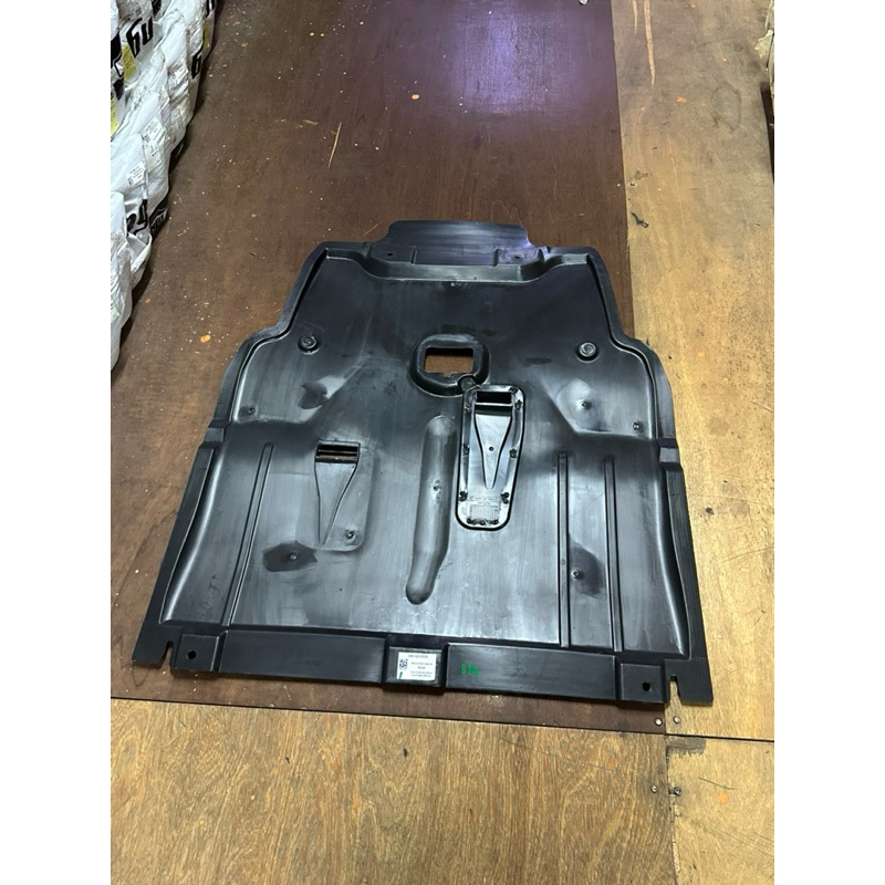 Mercedes W246 W176 W117 Engine Under Cover / Engine Splash Shield ...
