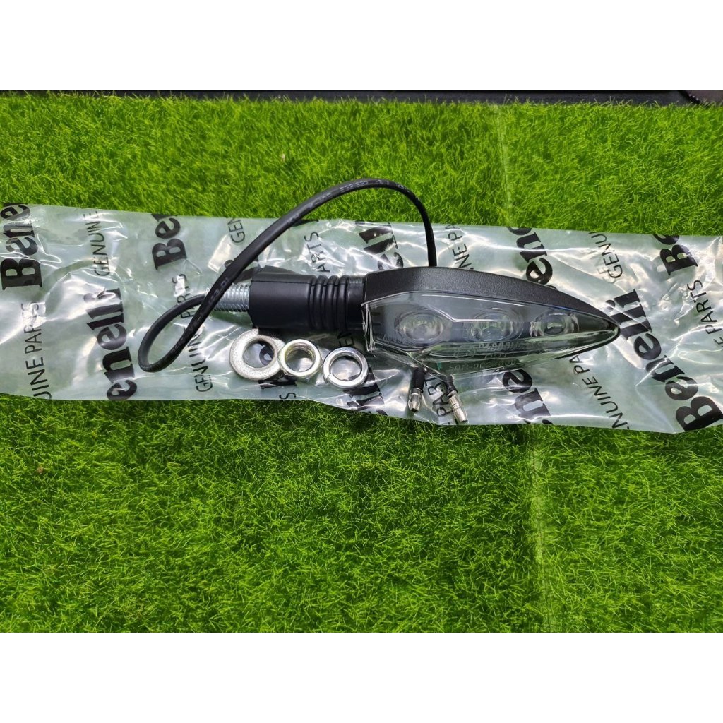 BENELLI (81700K980000) SMSPORT 110 R TURN SIGNAL REAR RH TNT300 ...