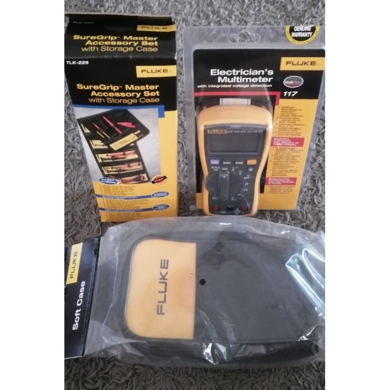 Fluke 117 Electrician's Multimeter Non-Contact Voltage with SureGrip ...