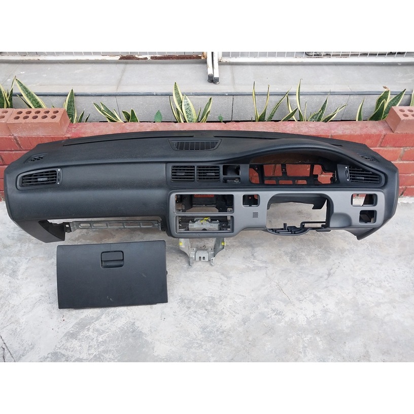 Honda Civic EG6 EG9 sir vtec SR3 SR4 black dashboard set used original ...