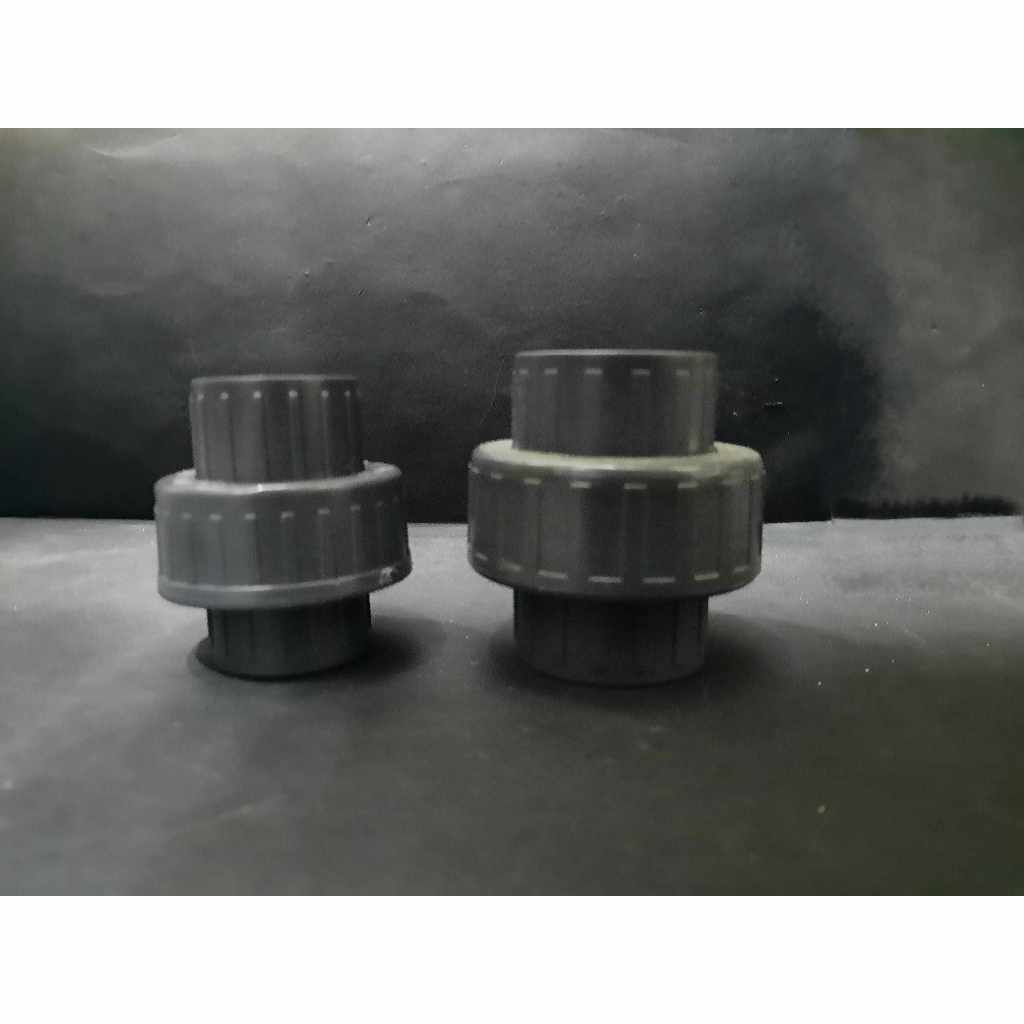 PVC Union Tread End/ Penyambung Paip Union PVC / PVC Pipe Fitting Union ...