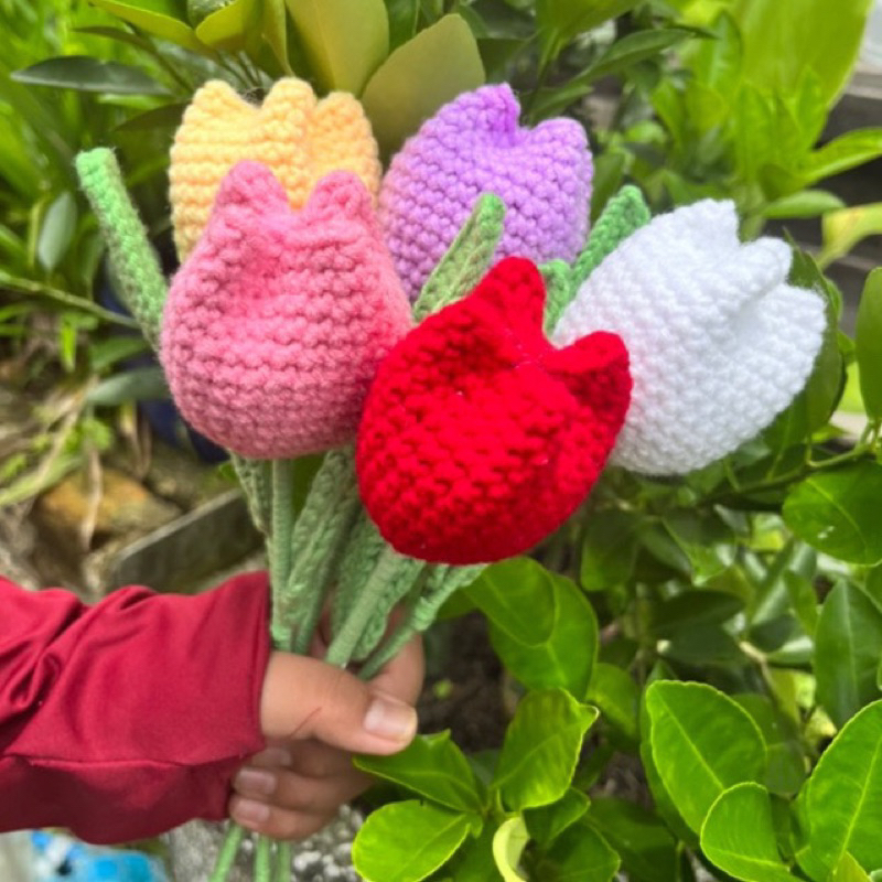 Tulip Crochet Flower (Bunga Tulip mengait) | Shopee Malaysia