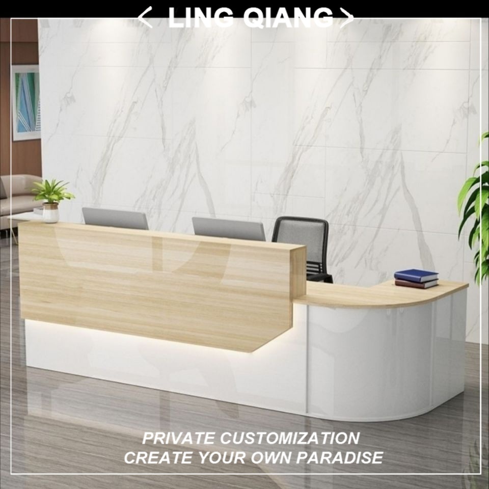 Company front desk, front desk, clothing store, street corner cash ...