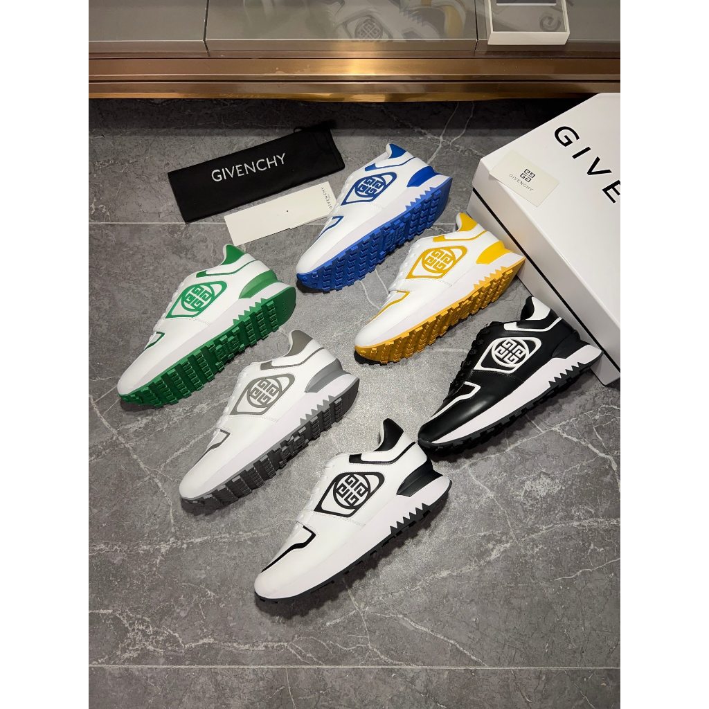 Shoes men GVCC G4 sneaker in black with smooth calfskin and perforated ...