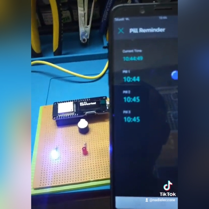Arduino IoT Apps Blynk Project ESP32 Pill Reminder Set Alarm Clock Projek RBT Tahun Akhir FYP ...